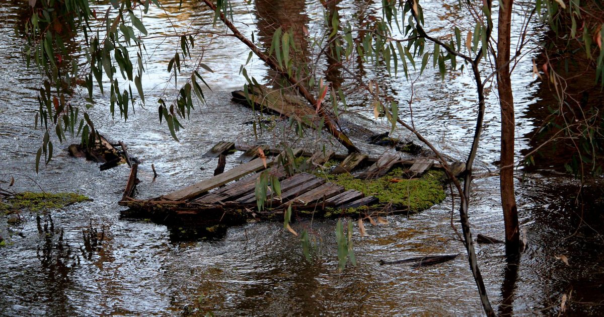 'Hay, Hell and Booligal' as flooding continues down the Murrumbidgee ...