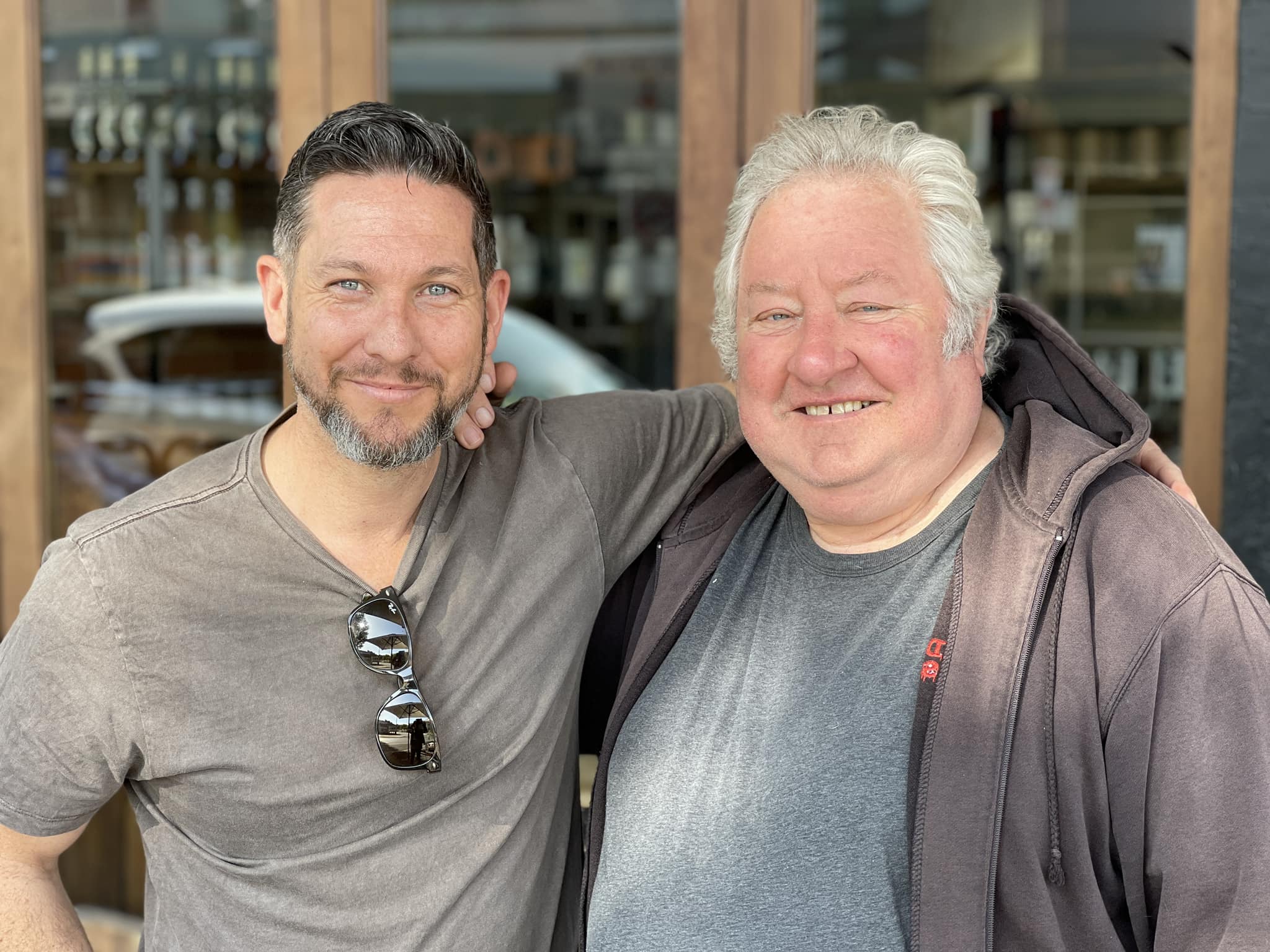 Australian acting legend John Wood lends his time to a great Wagga ...