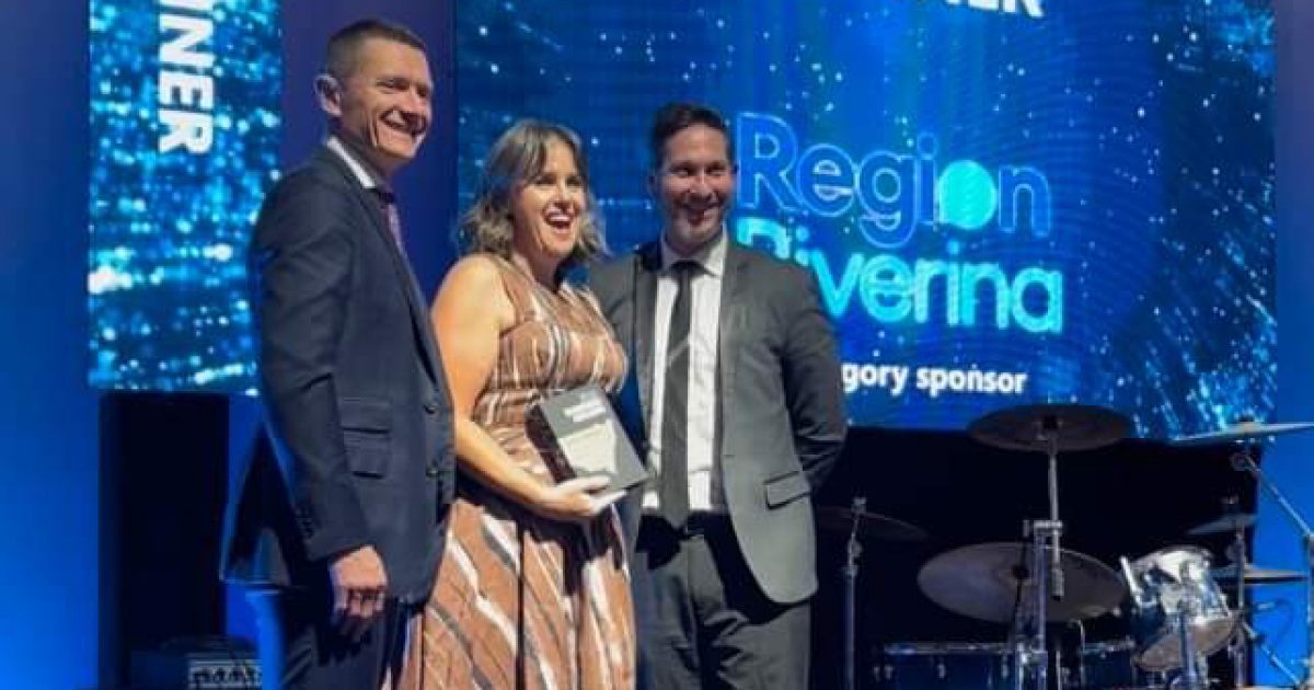 Time is now for Corowa trio with win at NSW Business Awards | Region ...