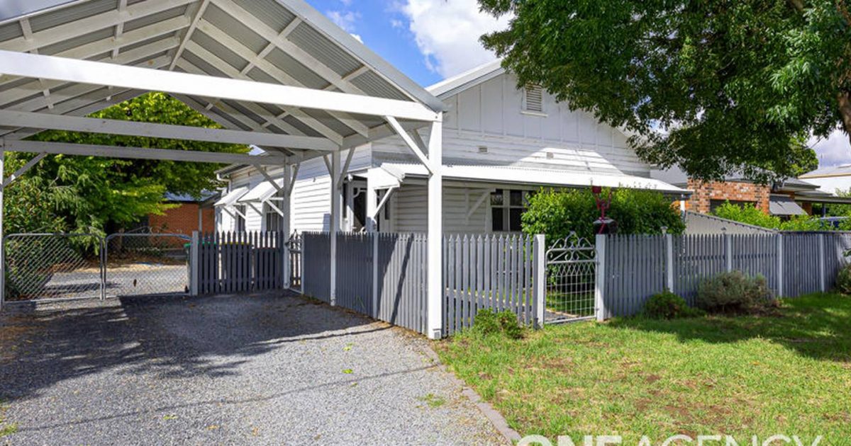 Location! Location! Location! That's what 19 Morundah Street has in ...