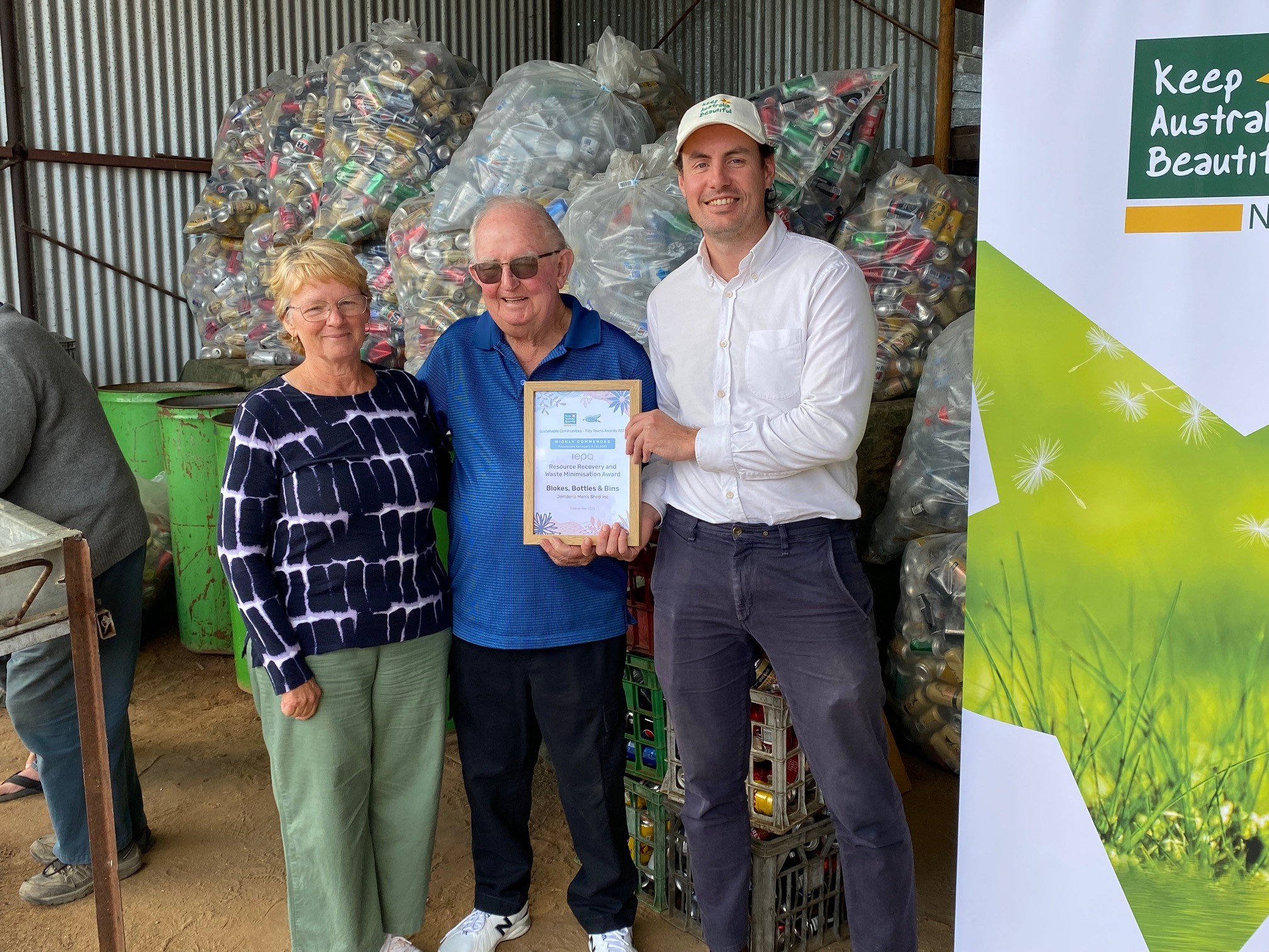 Jerilderie Men's Shed's 100,000-bottle recycling scheme wins major ...