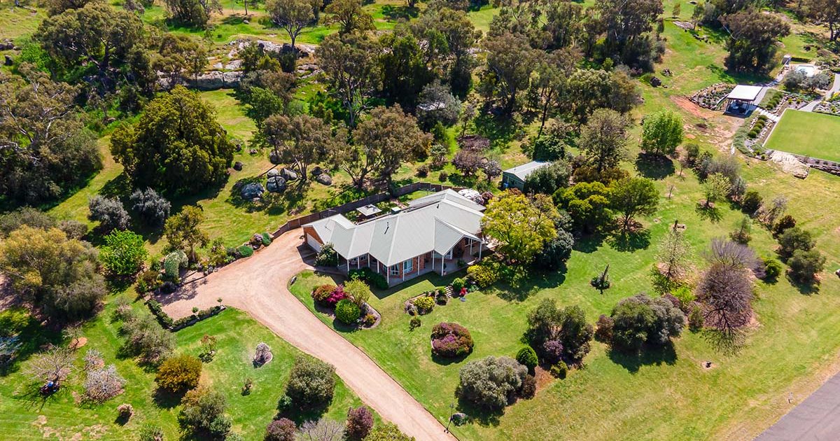 A picturesque pocket of paradise overlooking Wagga Wagga | Region Riverina