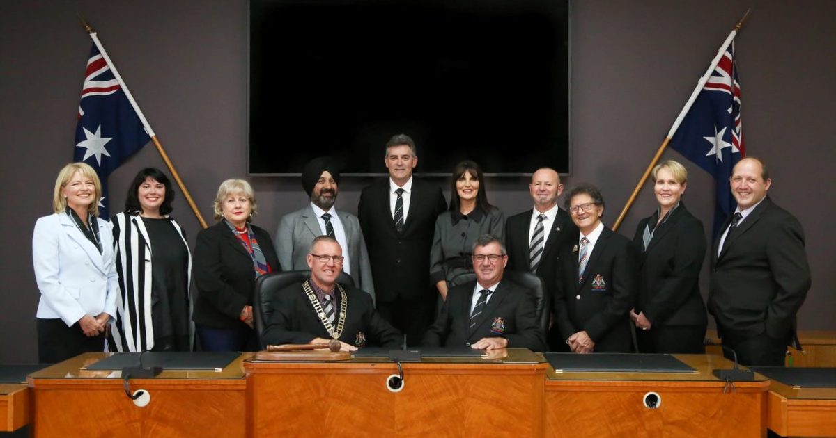 Griffith Council votes to apply for 35 per cent rate hike after heated ...