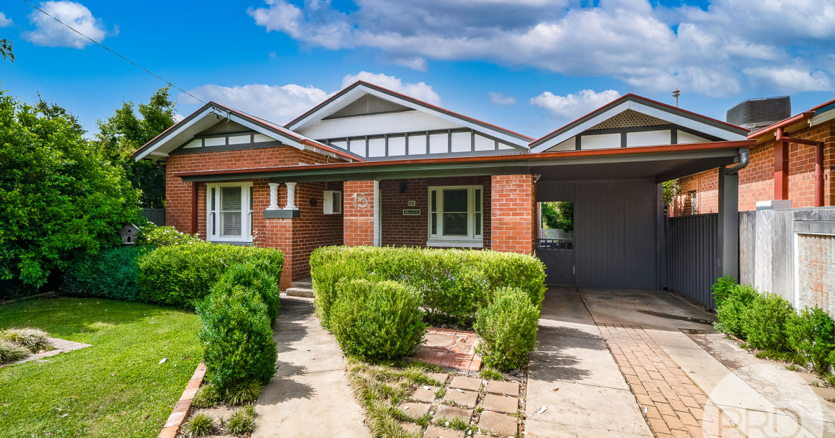 Charming from front and back, this Turvey Park home has plenty to offer ...