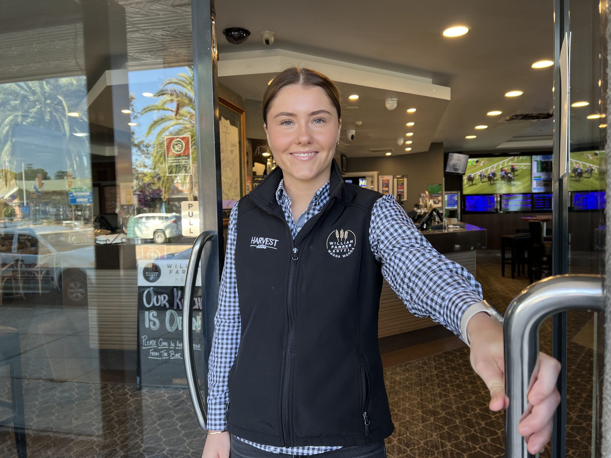 Wagga’s revamped William Farrer Hotel on track to relaunch by Anzac Day ...