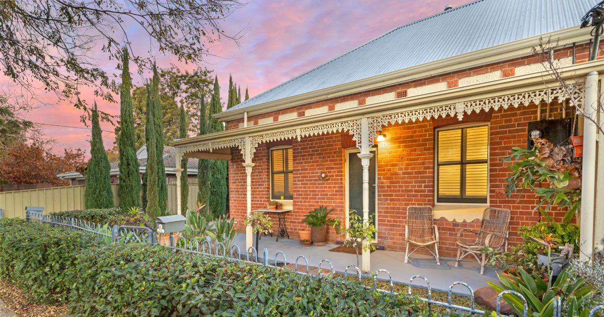 Historic elegance meets modern comfort in Central Wagga | Region Riverina