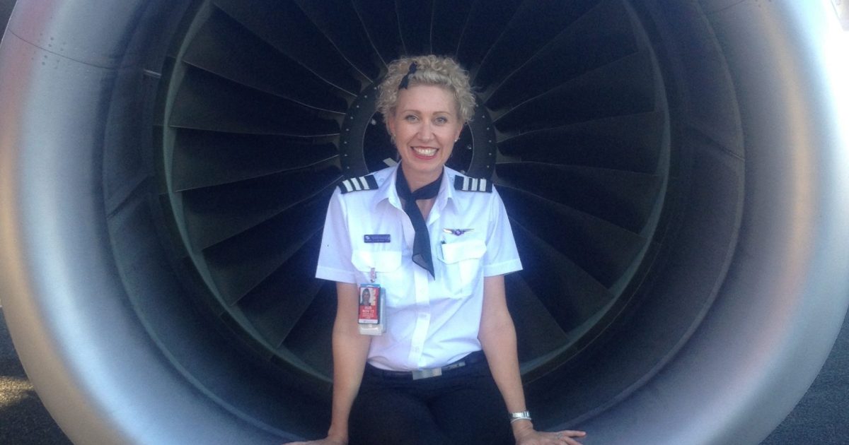 Pioneering airline captain on making Wagga dream a reality | Region ...