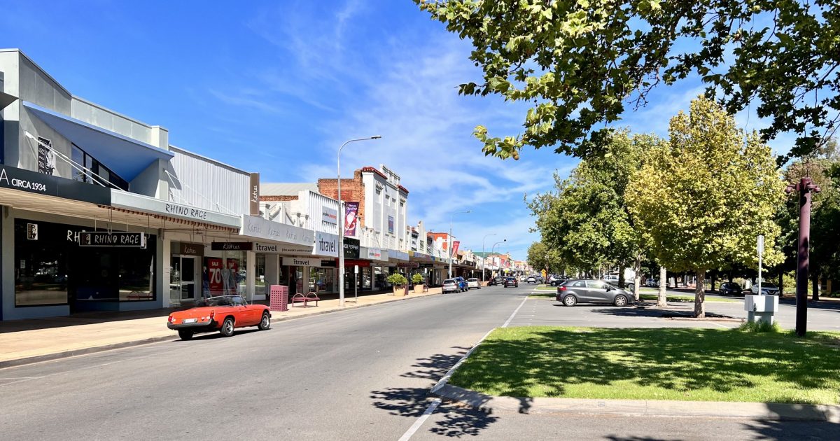 Leeton woman, Griffith man issued fines after being evicted from clubs ...
