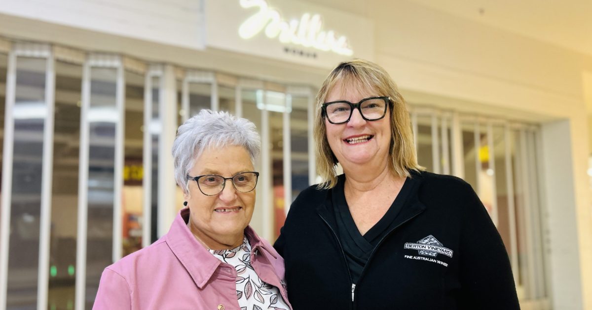 Griffith duo who fought for justice after fashion empire collapse to ...