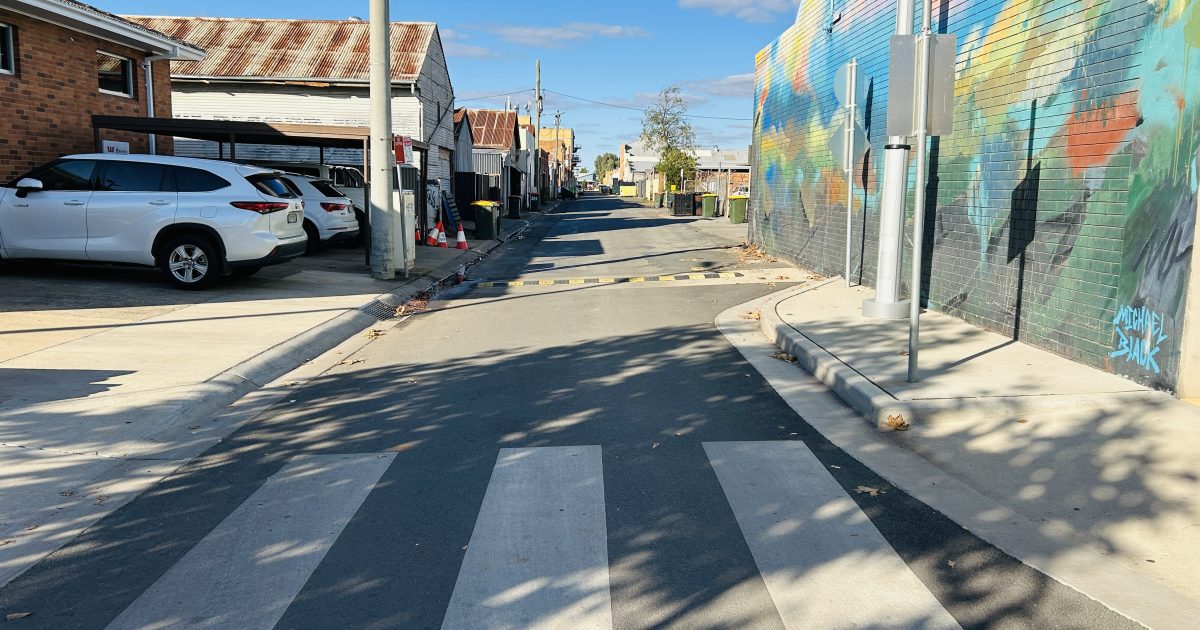 Griffith taxi driver fined by council for stopping on pedestrian ...