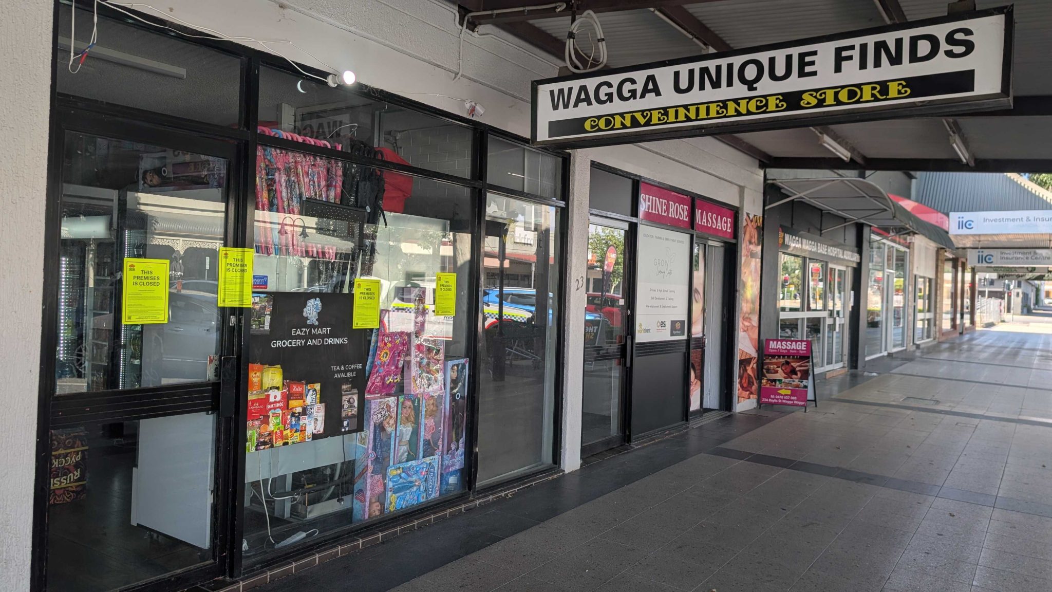 Two Wagga stores raided for selling illegal tobacco | Region Riverina